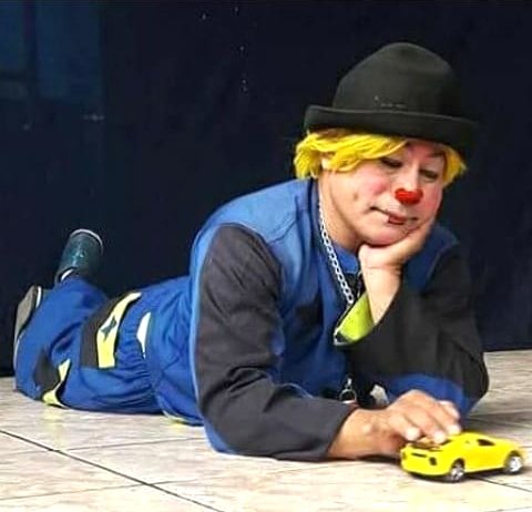 “En el escenario 30 % es del payaso Chocoyito y 70 % del pastor José ...